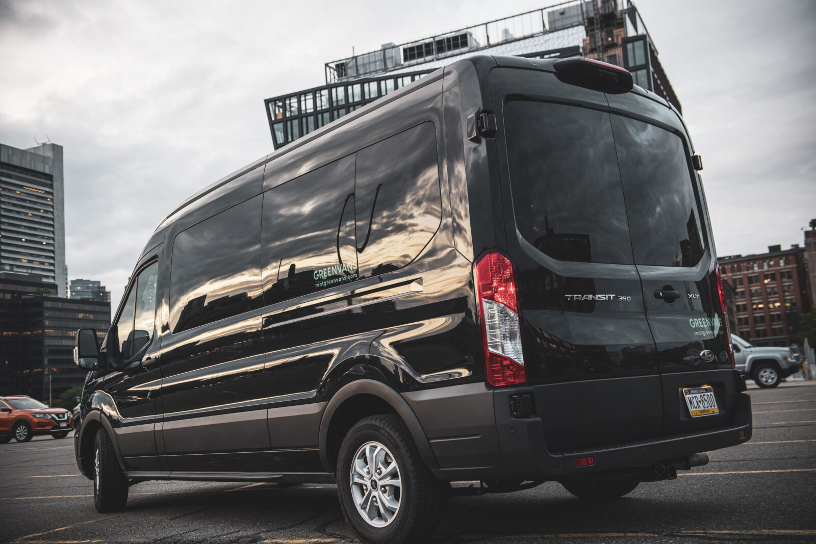 Can I rent a van or car without a credit card? | Greenvans